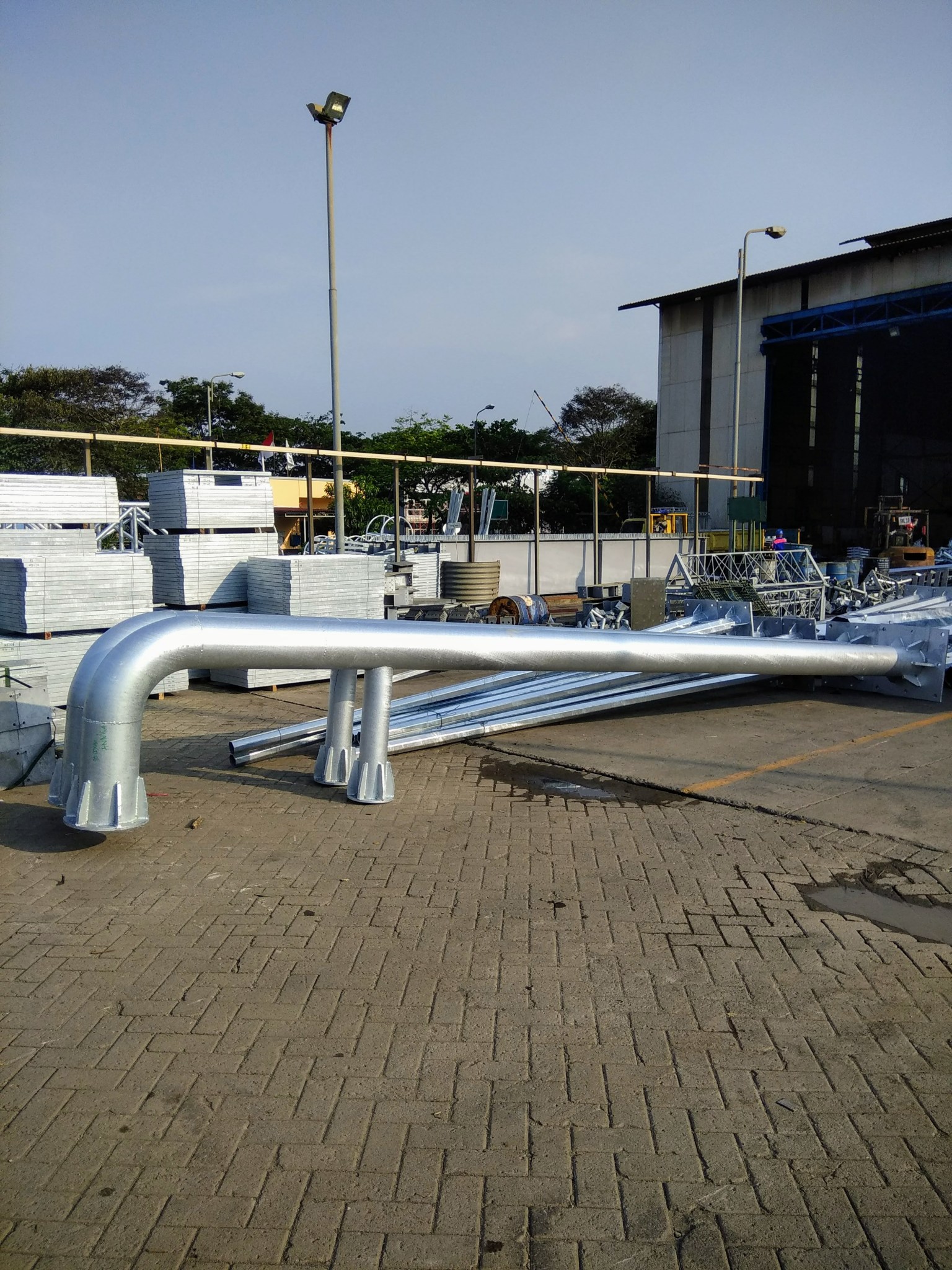 Tiang APILL Lampu Isyarat Sinyal | Tiang Lampu Pengatur Lalu Lintas ...