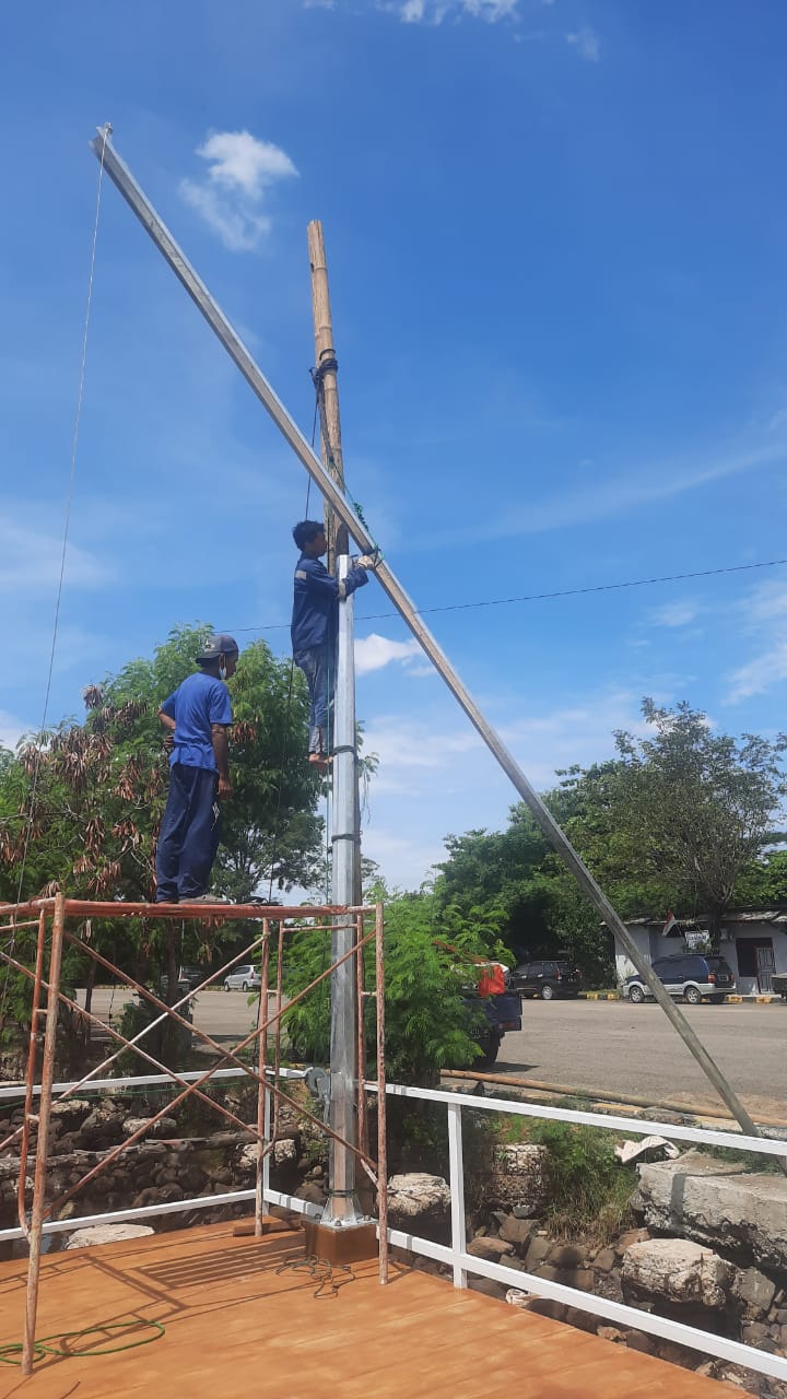 Tiang Lampu Lipat Engsel | Tiang Lampu Angguk | Swivel Hinged Pole ...