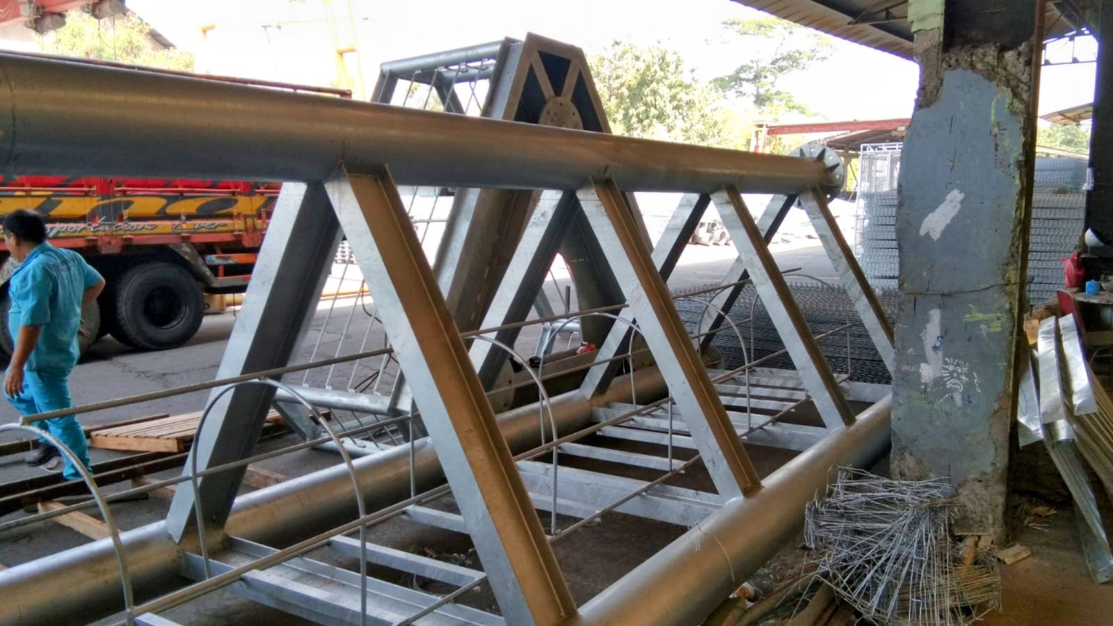 Tower Tripole Pipa | Tiang Tripole Pipa | Tower Triangle Pipa | Tiang ...